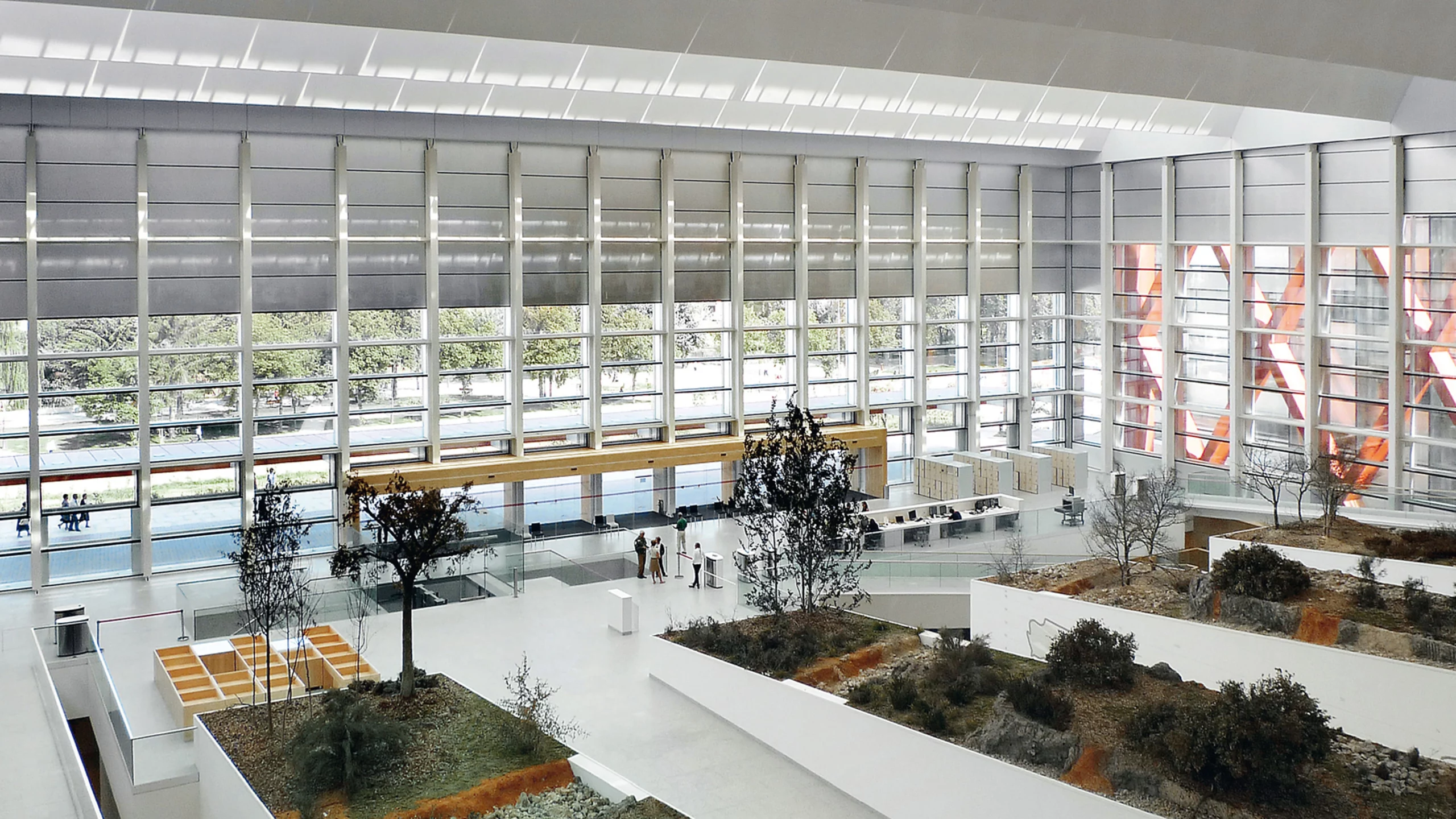 Atapuerca y visita yacimiento arqueológico y Museo de la evolución ...